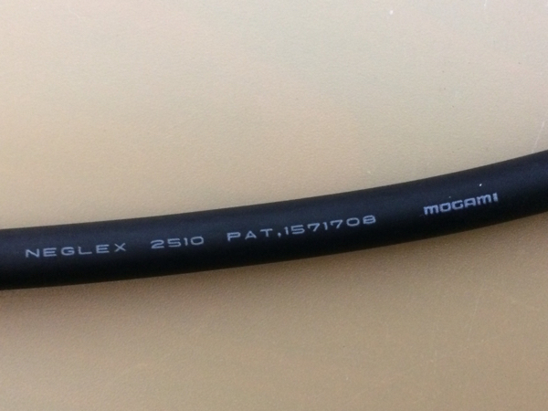1207RCAケーブル mogami NEGLEX 2510 PAT 1571708 2本セット 約46.5cm(RCAケーブル)｜売買された ...