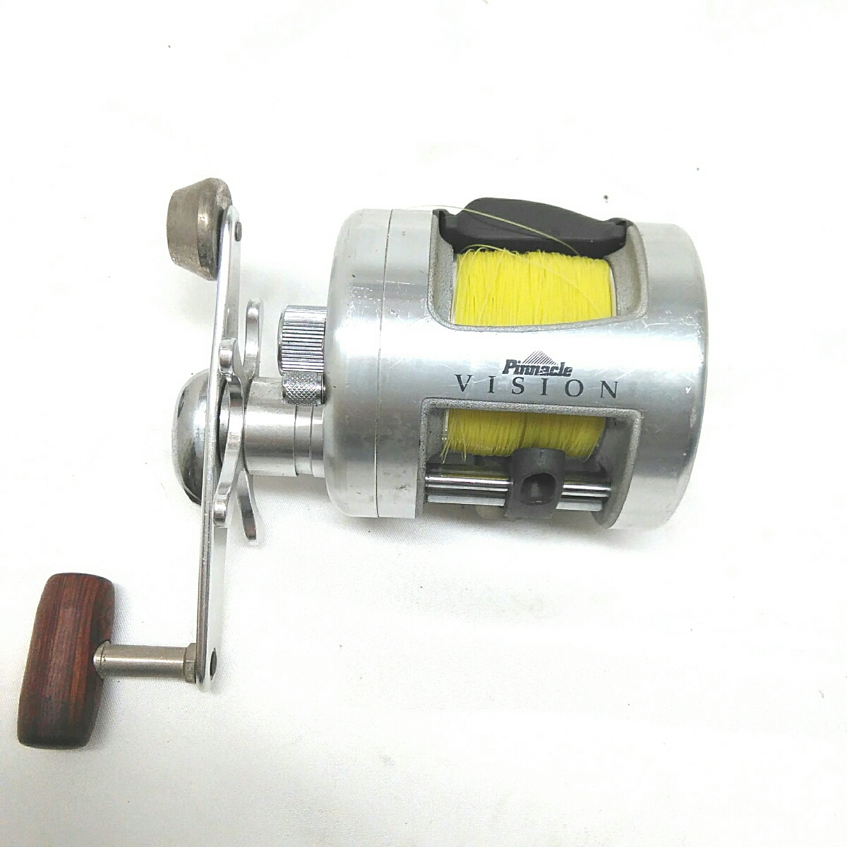 Pinnacle VISION VS20 ピナクル ビジョン ベイトリール 釣具 フィッシング(ベイトリール)｜売買されたオークション情報 ...