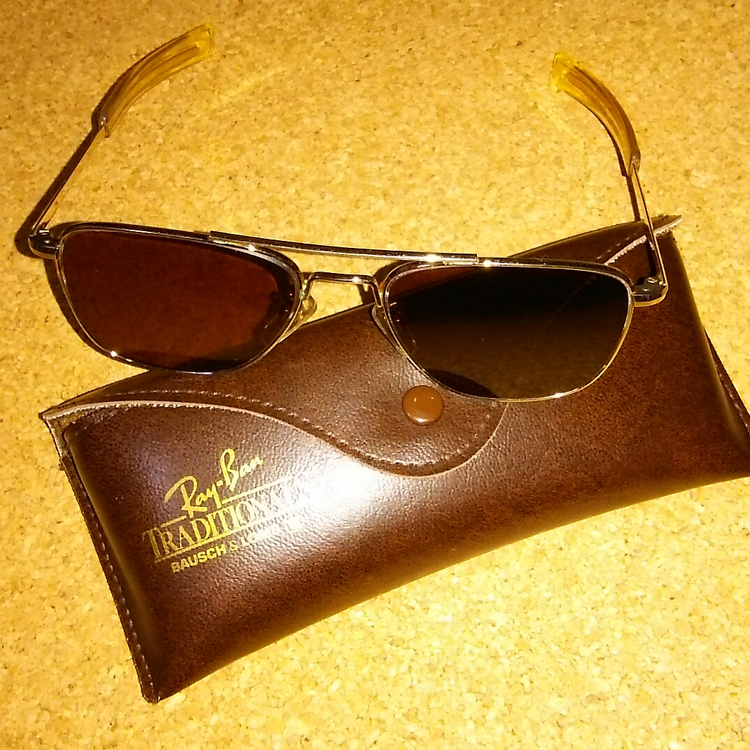 Ray-Ban／80年代ヴィンテージ レイバンパイロットサングラス ジャンク品レンズ交換用フレーム良好品(金属フレーム)｜売買された ...