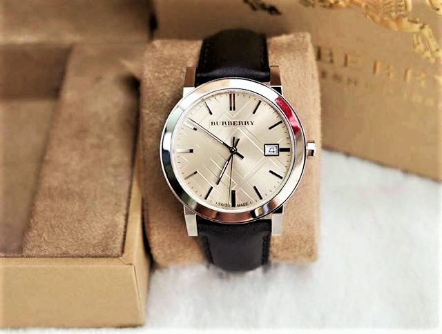 正規品 BURBERRYメンズ腕時計BU9011 定価4万 ブラウンレザー/バーバリーチェック(バーバリー)｜売買されたオークション情報 ...