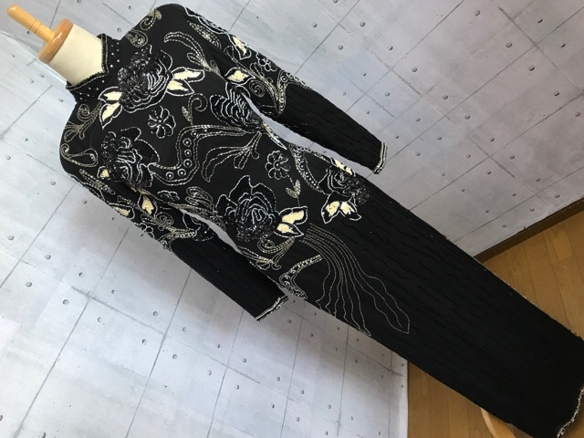 K25052 TOPIC 衣装 ドレスワンピース 黒シフォン ビーズ 10(ワンピース)｜売買されたオークション情報、yahooの商品情報をアーカイブ公開 - オークファン（aucfan.com）