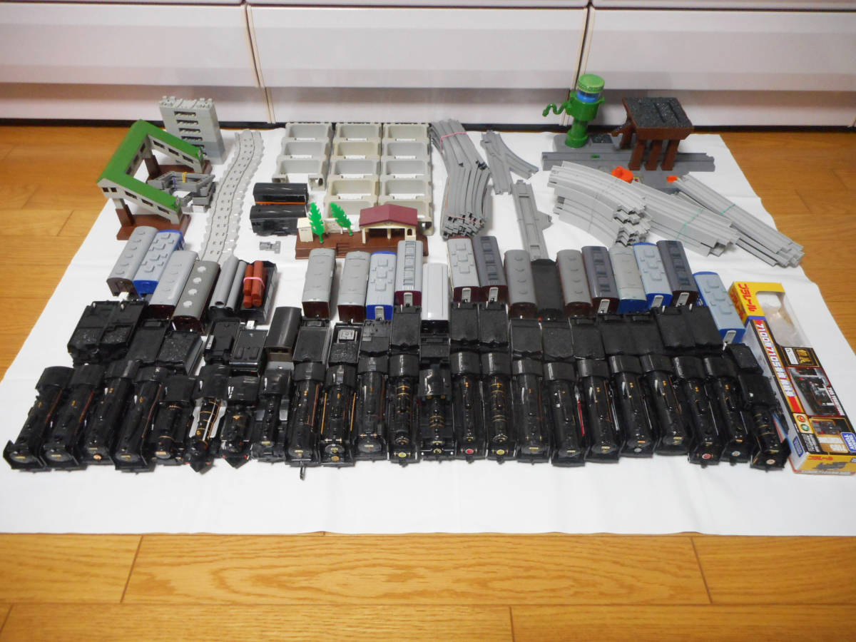 プラレール 大量 蒸気機関車 SL 銀河鉄道999 D51 なめくじ B20 義経号 つばめ スチームサウンド C62 重連 など(車両単品 ...