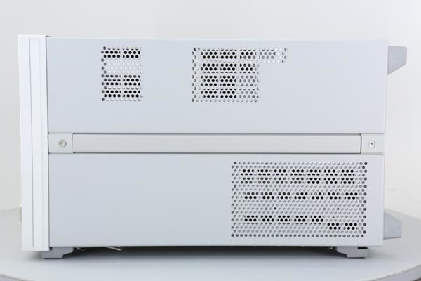 DW Agilent E5052B E5052B-CFG001 Signal Source Analyzer 10MHz-7GHz 鍵 2 ソフトウェアシグナルソースアナライザー ...