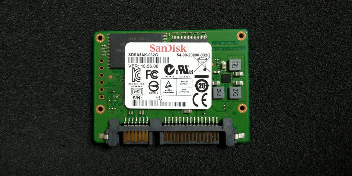 SanDisk U100 SSD 32GB SDSA5AK-032G Half-Slim SATA 1枚限定(32GB～)｜売買された ...