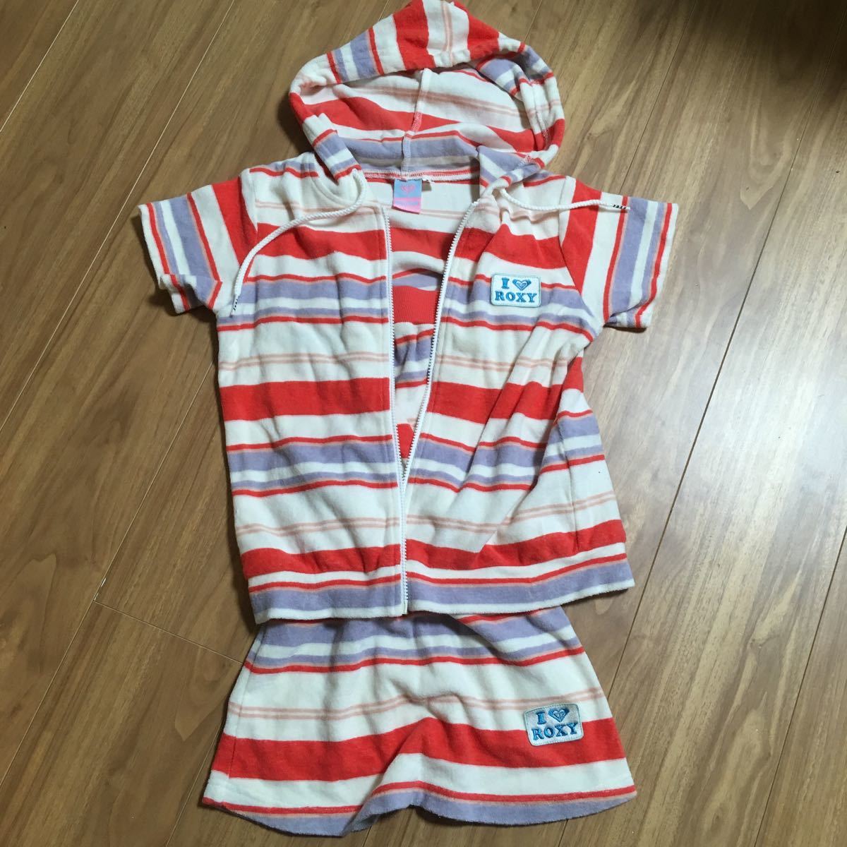 used 子供服キッズ ROXY キッズ サイズ上L120下M110 パジャマ 寝巻き(その他)｜売買されたオークション情報、yahooの商品情報をアーカイブ公開 - オークファン ...