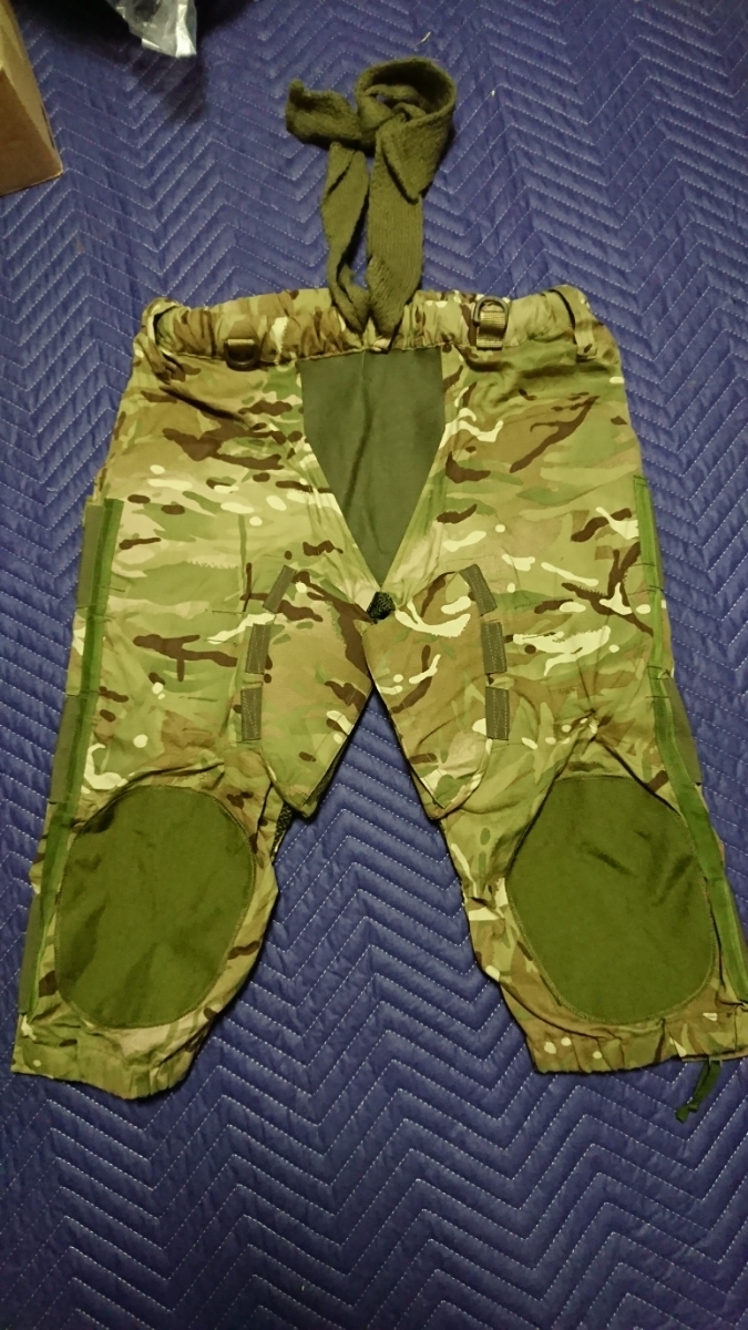 Tier 3 Pelvic Hawk Protection MTP パンツ イギリス軍 英軍 Mサイズ ソフトアーマー が内蔵されているのか ...