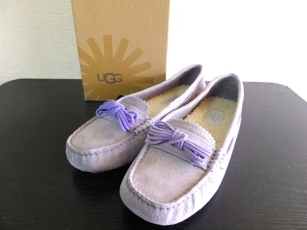 AZ080 訳あり/ UGG MEENA モカシンシューズ 1003739 US7.5/24.5cm コブルストーン 箱付属(US7)｜売買されたオークション情報、yahooの商品情報を ...