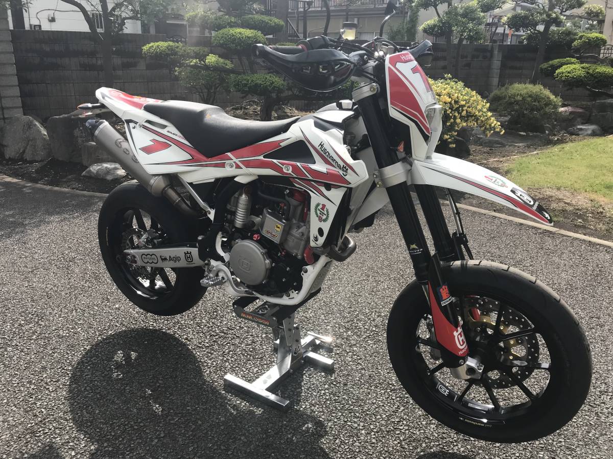 激レア SM450R 2010年 20台限定車 モタード フルパワー仕様 ハスクバーナ パワーパーツKIT サーキット走行無し(ハスクバーナ ...