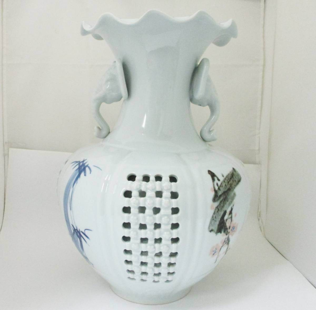 趙京 青磁 壺 大きい壺 高さ42cm×胴径30cm×口径23cm B2801(青磁)｜売買されたオークション情報、yahooの商品情報をアーカイブ公開 - オークファン（aucfan.com）