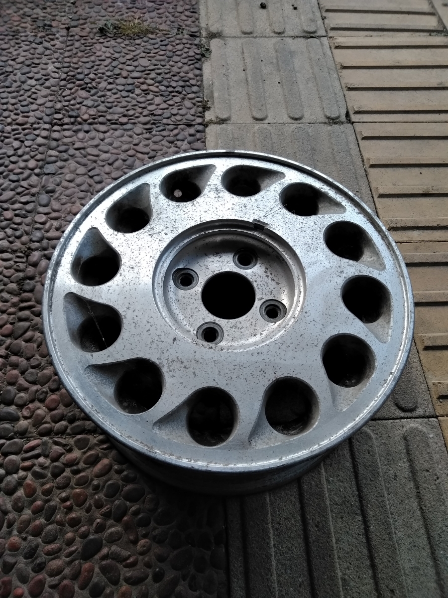前期 CA18DET 15インチホイール 日産純正 180SX S13シルビア 1本 アルミホイール(純正品)｜売買されたオークション情報、yahooの商品情報をアーカイブ公開 ...