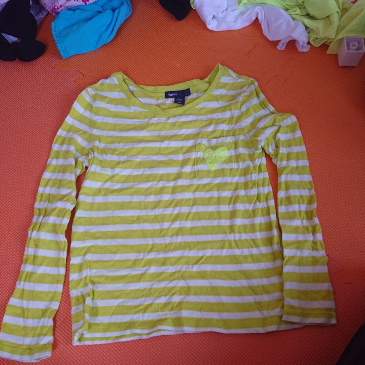 GAP 120 長袖 トップス(長袖Tシャツ)｜売買されたオークション情報、yahooの商品情報をアーカイブ公開 - オークファン（aucfan.com）