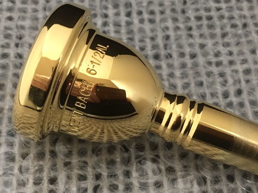 お宝 バック BACH 6 -1/2AL 太管 トロンボーン マウスピースGP(アクセサリー)｜売買されたオークション情報、yahooの商品情報をアーカイブ公開 - オークファン（aucfan ...
