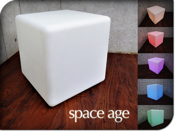 space age/スペースエイジ ホワイト BOX/ボックスランプ/間接照明/フロアライト mmm9328t(フロアスタンド)｜売買された ...