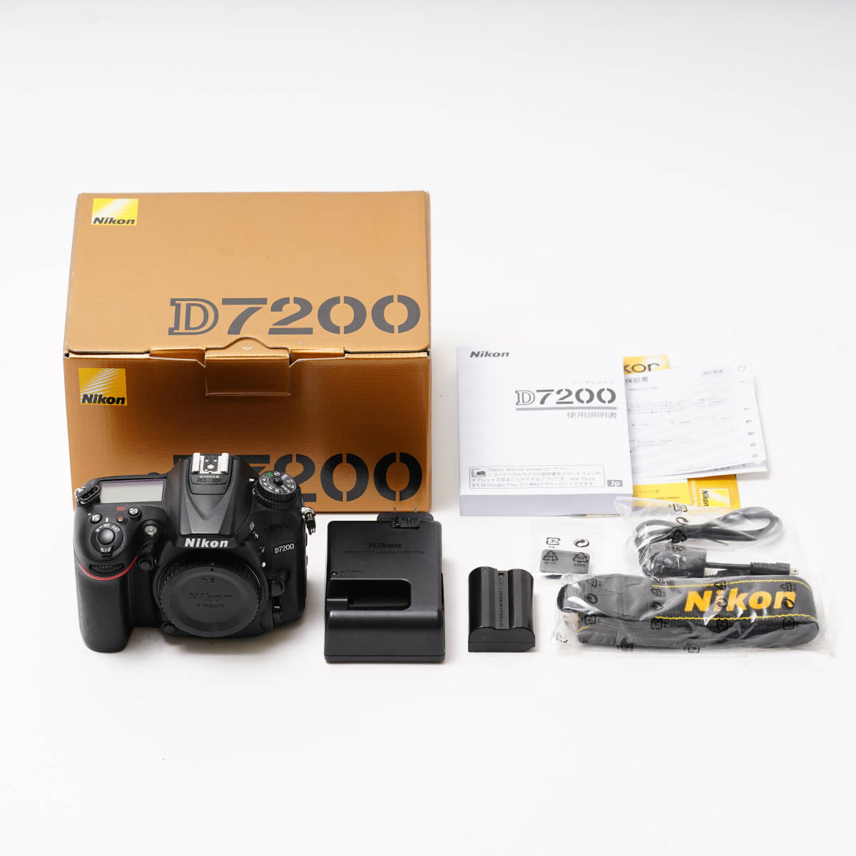 Nikon D7200 ボディ ニコン 動作良好 元箱 付属品付き(ニコン)｜売買されたオークション情報、yahooの商品情報をアーカイブ公開 - オークファン（aucfan.com）