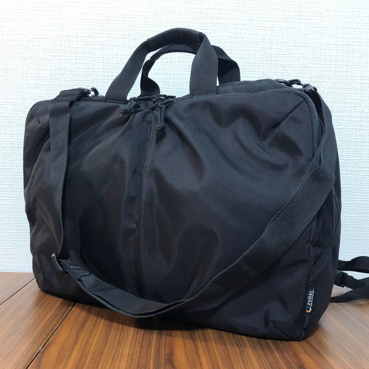 UNIQLO ユニクロ 3way ブリーフケース ブラック robic(その他)｜売買されたオークション情報、yahooの商品情報をアーカイブ ...