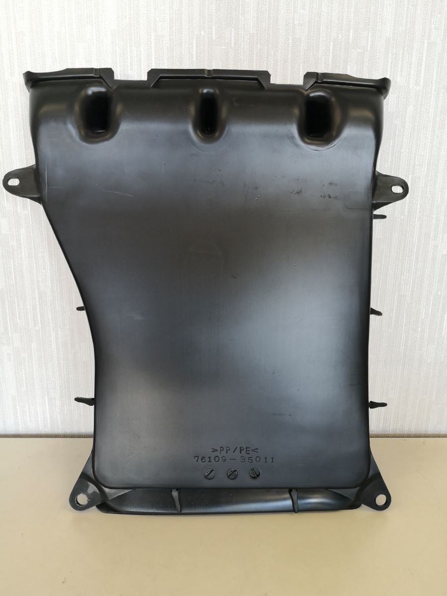 18系 ハイラックスサーフ インタークーラーダクトカバー 76109-35011 トヨタ純正 №1826 サーフ インタークーラー ダクト ...