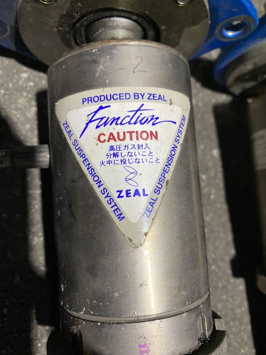 ENDLESS ZEAL FUNCTION リアサスペンショのみ 別タンク式 ハイパコ 16k 日産 Z33 専用 エンドレス ジール ファンクション ジャンク扱い(サスペンションキット（一式 ...