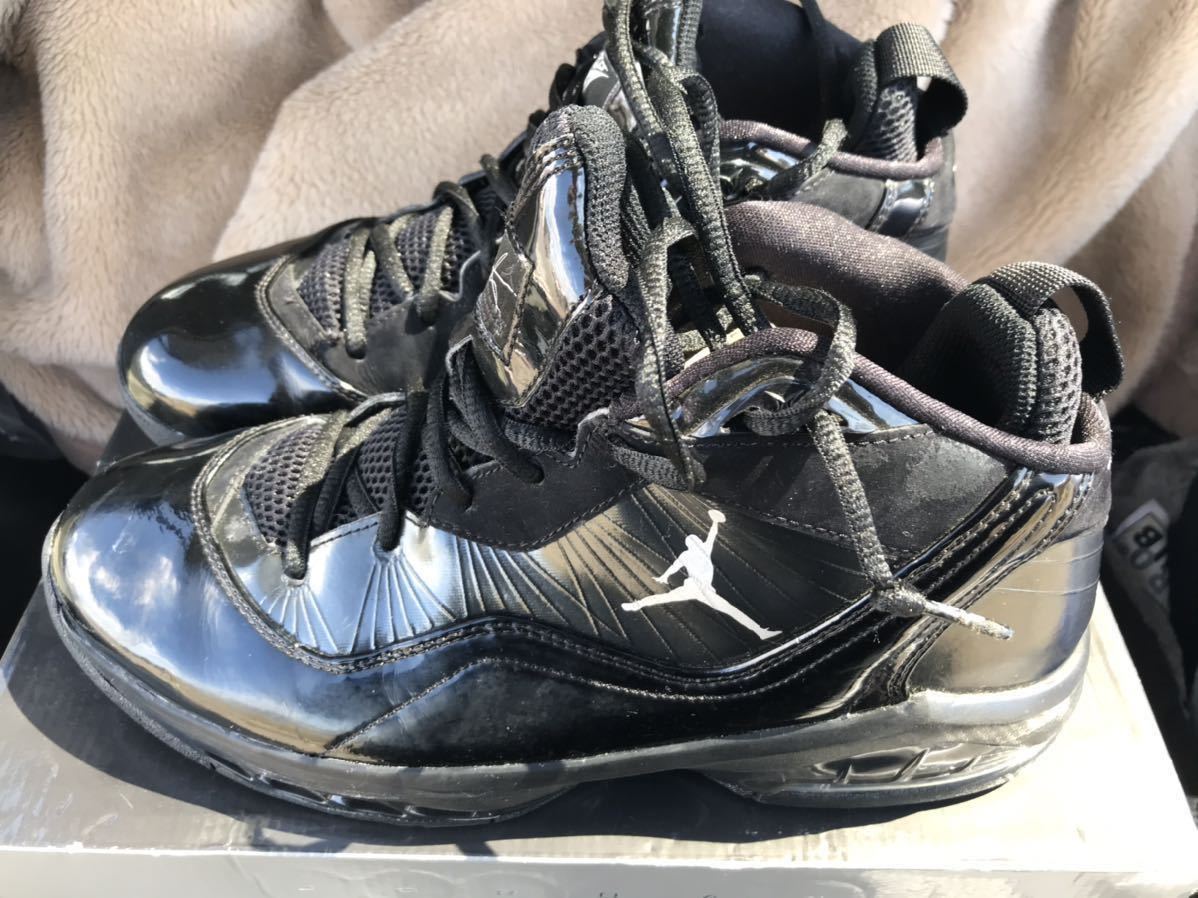 NIKE MELO 8(27.5cm)｜売買されたオークション情報、yahooの商品情報をアーカイブ公開 - オークファン（aucfan.com）