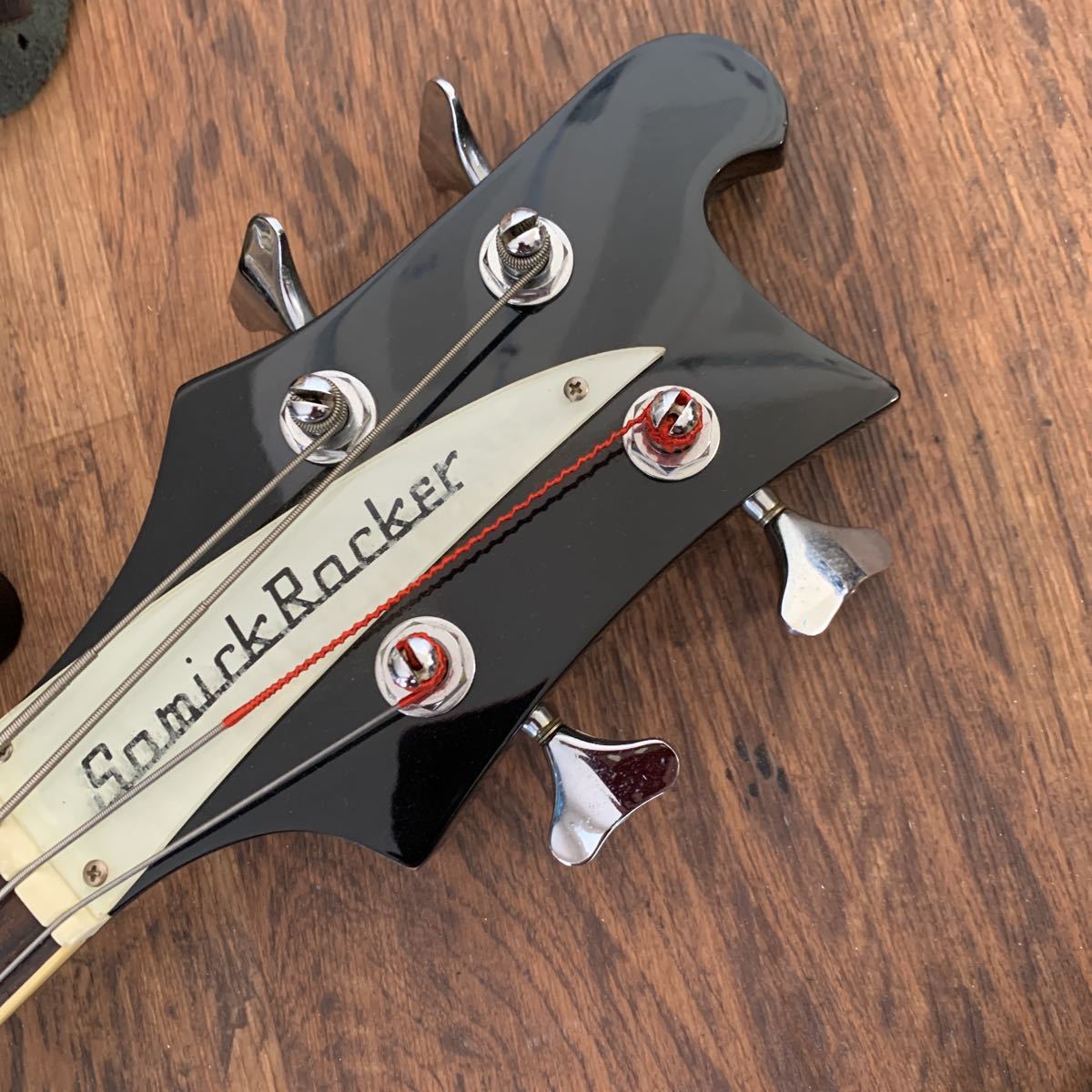 エレキベース Somick. Rocker ベース 弦楽器 革ケース(エレキベースケース)｜売買されたオークション情報、yahooの商品情報を ...