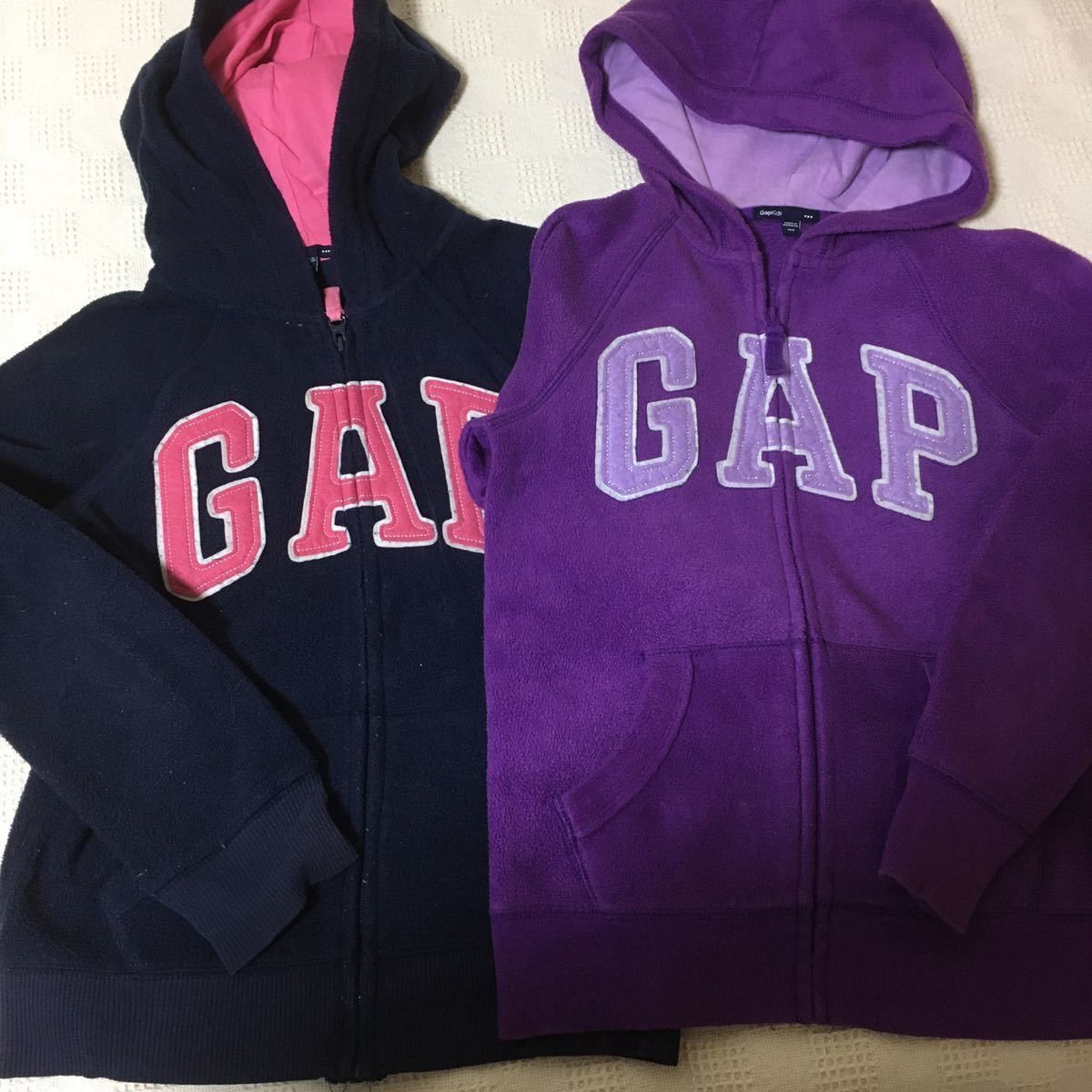 used GAP フリースパーカー160/2枚セット(トレーナー)｜売買されたオークション情報、yahooの商品情報をアーカイブ公開 - オークファン（aucfan.com）