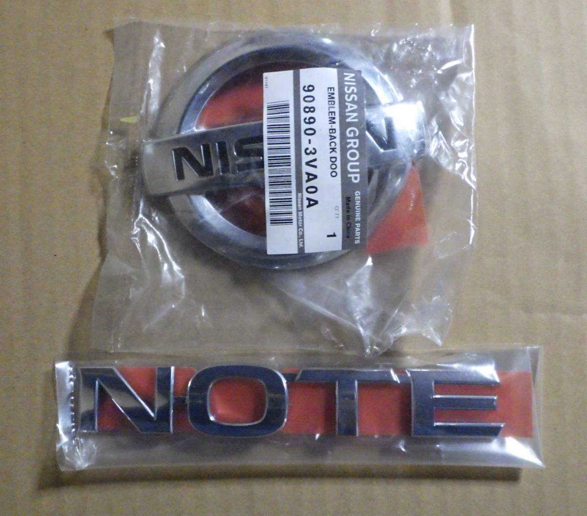 E12 ノート エンブレム ＋ ネーム リア 90890-3VA0A 90892-3VA0A ※送込(日産用)｜売買されたオークション情報 ...