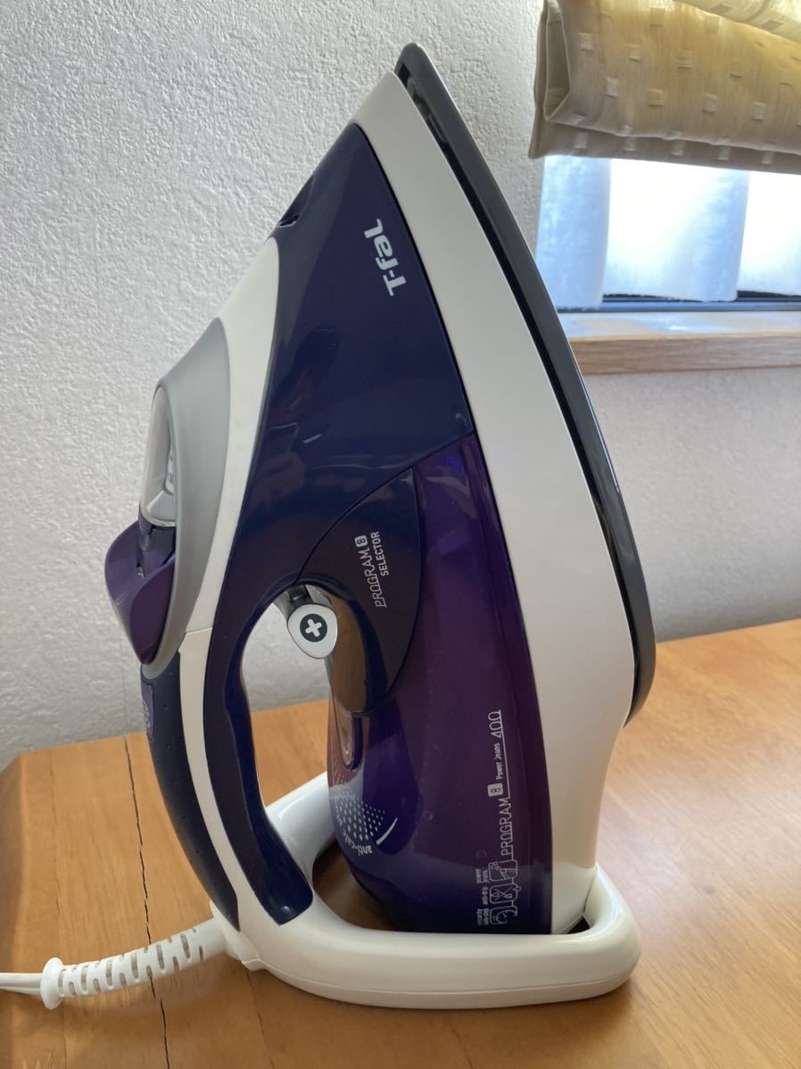 T-fal コード付きスチームアイロン プログラム8パワージーンズ400 FV9340 ティファール(一般)｜売買されたオークション情報 ...
