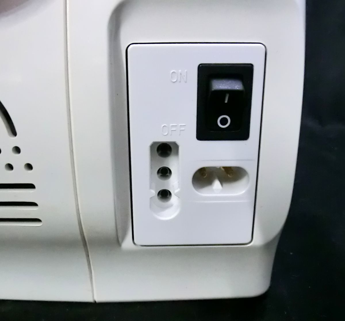 1000円スタート ミシン JANOME MODEL 664 GB334 ジャノメ ハンドクラフト 手工芸 ケース付き 編み物 家電 ...