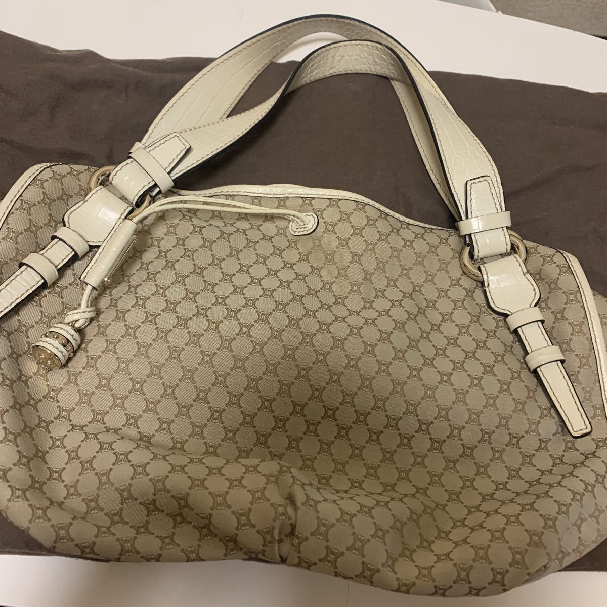 CELINE セリーヌ ハンドバッグ トートバッグ マカダム(トートバッグ)｜売買されたオークション情報、yahooの商品情報をアーカイブ公開 - オークファン（aucfan.com）