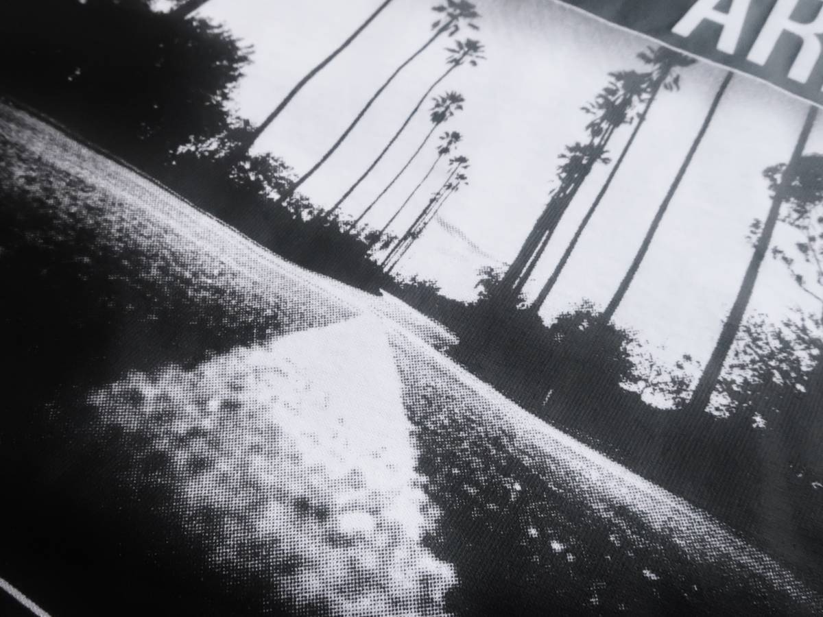 アルマーニ セクシーな ブラック フォトプリント ホワイト Tシャツ Vネック 白&黒 モノトーン L A/X ARMANI 476(半袖Tシャツ)｜売買されたオークション情報、yahooの ...