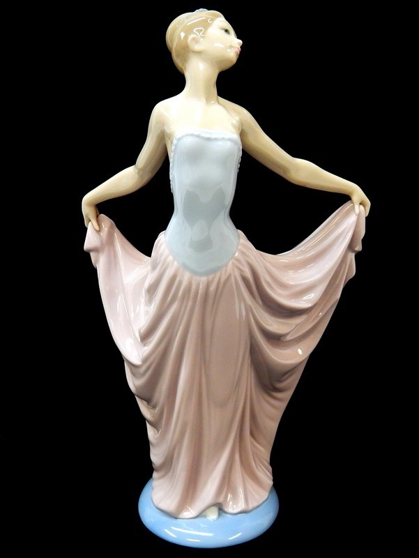 1000円スタート フィギュリン 2点 LLADRO リヤドロ 5050 踊る少女/5217 小鳥と話す少女 陶器人形 西洋工芸 G10005(洋風)｜売買されたオークション情報、yahooの ...