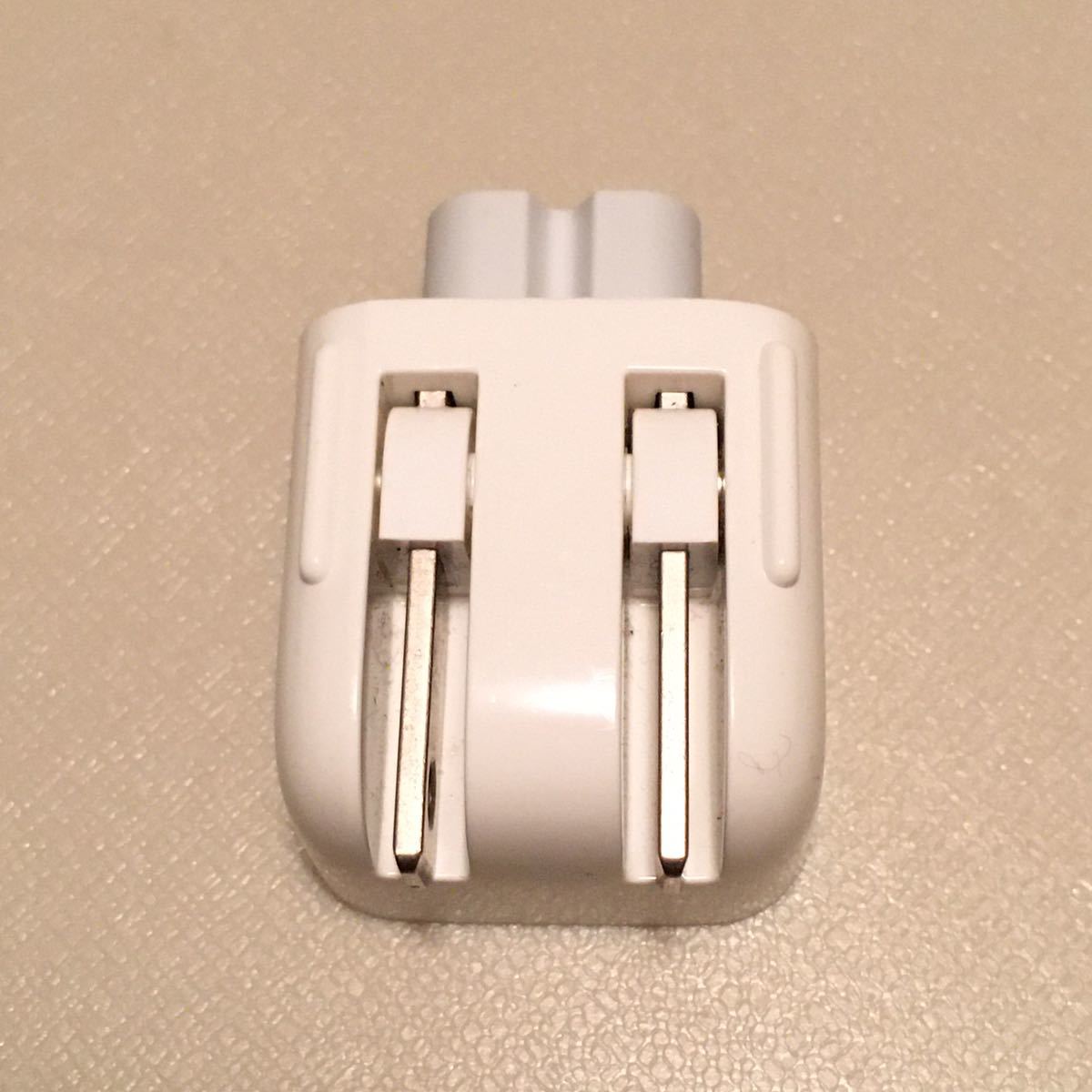 お買得品 Apple 純正電源プラグ Model A1555 ｜125V ｜2.5A｜JET VOLEXJ｜PSE｜China｜USA ...