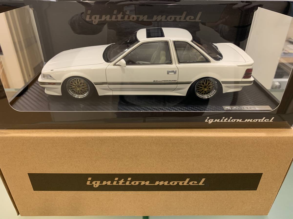 イグニッションモデル IG1325 1/18 Toyota Soarer ソアラ Z20 2.0GT-TWIN TURBO ツインターボ L ...
