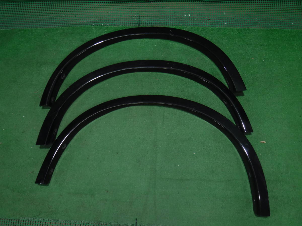 エクストレイル フェンダーモール 3枚セット フロント左63861-4CE0A リア左78861-4CE0A リア右78860-4CE0A ...