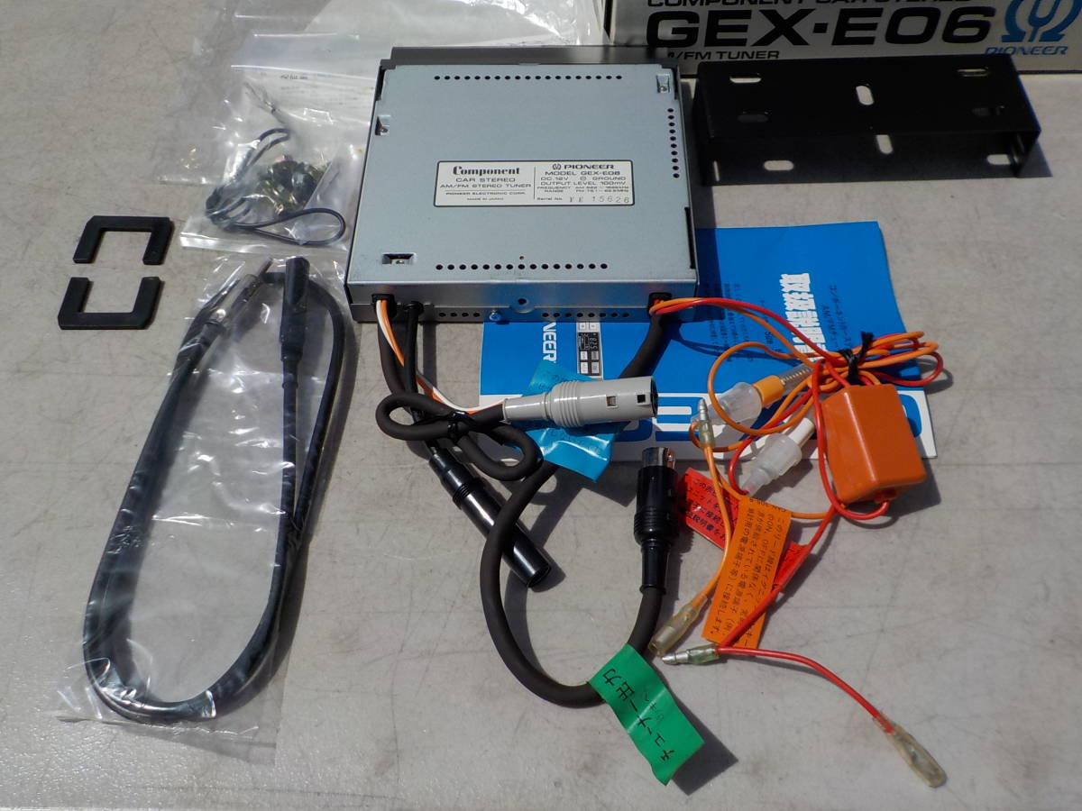 ロンサム カーボーイ AM/FM チューナー 当時物 GEX-E06 箱入 パイオニア ハコスカ ケンメリ ブタケツ マークⅡ クラウン 昭和 レトロ(チューナー)｜売買されたオークション情報 ...