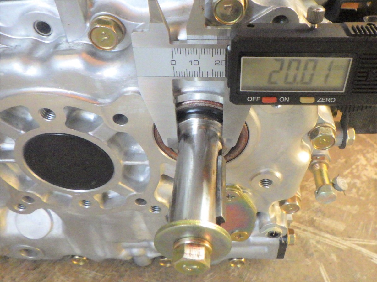 ロビン ディーゼルエンジン DY23 軽油 新古品 長期在庫品 長野県 引取可(発動機)｜売買されたオークション情報、yahooの商品情報を ...