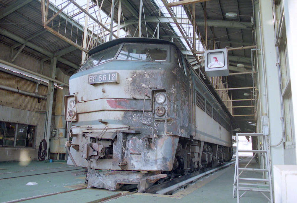 EF66 12 事故車復旧前(鉄道)｜売買されたオークション情報、yahooの商品情報をアーカイブ公開 - オークファン（aucfan.com）
