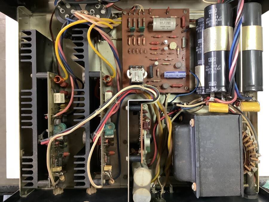 自作 トランジスタアンプ TANGO製PB-80S電源トランス TOSHIBA製2SA663/2SC793トランジスタ搭載 寸法≒W385× ...