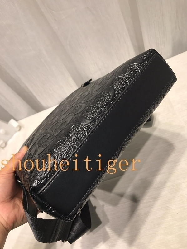 COACH コーチ ショルダーバッグ F73338 メンズ レザー ブラック(男性用)｜売買されたオークション情報、yahooの商品情報を ...