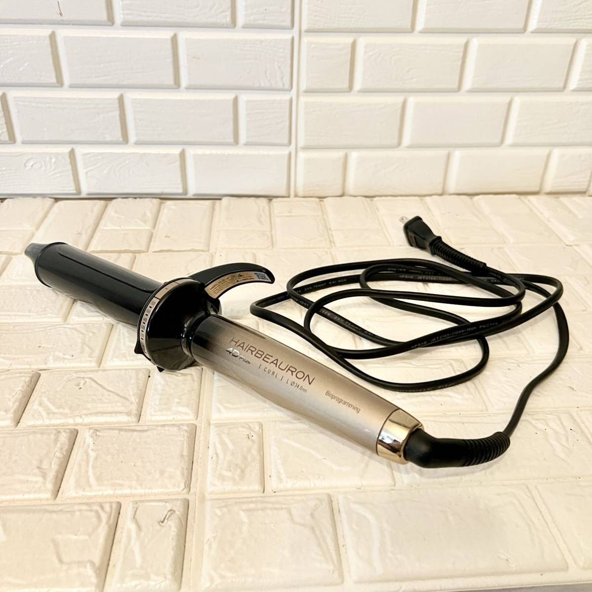 ohc リュミエリーナ カールヘアアイロン HAIRBEAURON 4DPlus 34mm(ヘアアイロン)｜売買されたオークション情報、yahooの商品情報をアーカイブ公開 - オークファン ...