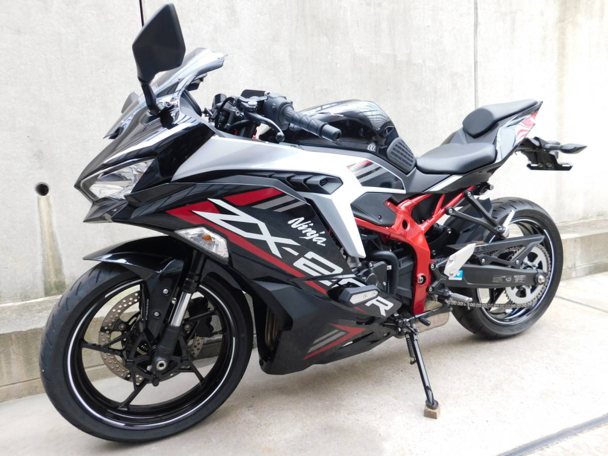 福岡発 カワサキ Ninja ZX-25R SE ZX250E 低走行(126cc-250cc)｜売買されたオークション情報、yahooの商品情報をアーカイブ公開 - オークファン ...
