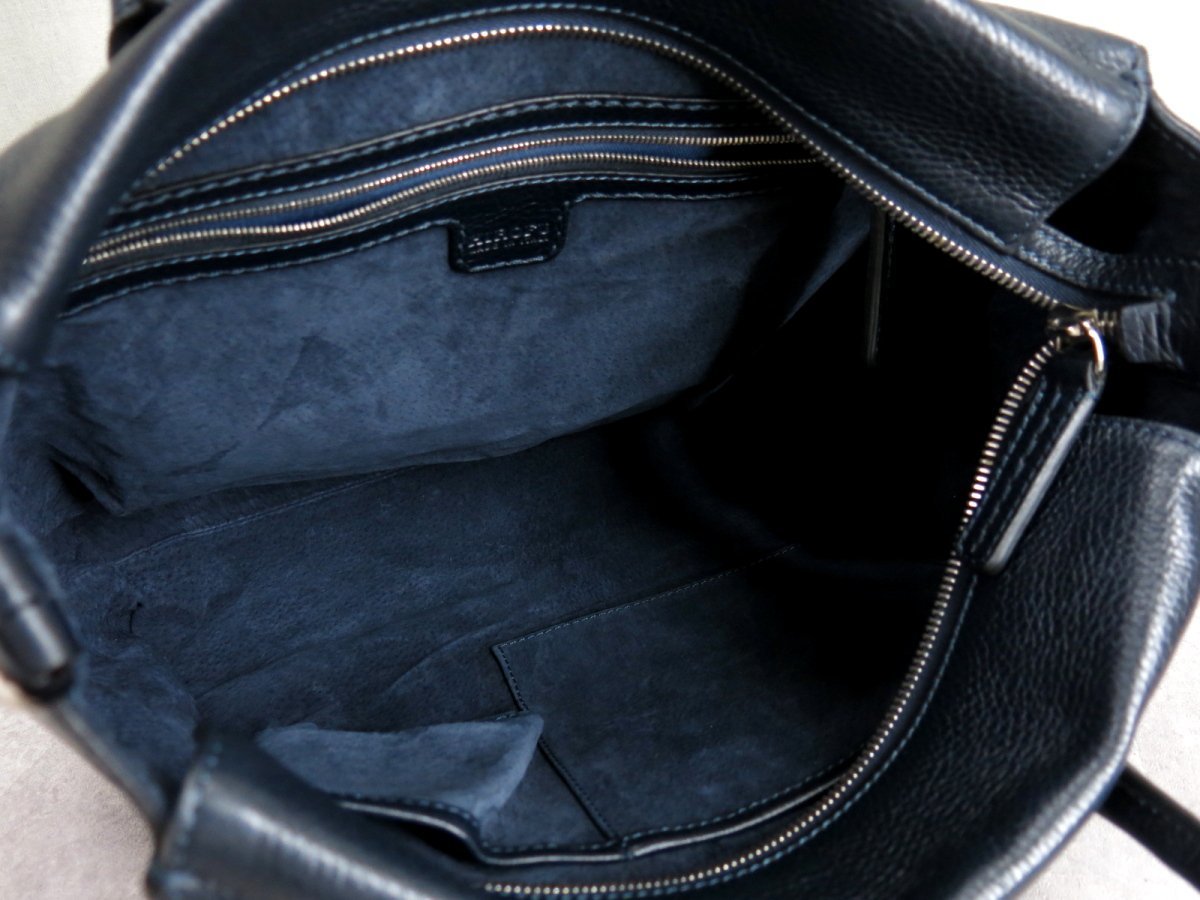 超 同様 HIROFU ヒロフ ロゴ型押し カーフ レザー 本革 2way トート バッグ ネイビー SV金具 肩掛け A4 収納 Js29948(ヒロフ)｜売買されたオークション情報 ...