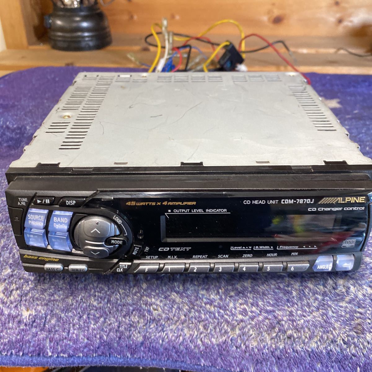ALPINE CD HEAD UNIT CDM-7870J(アルパイン)｜売買されたオークション情報、yahooの商品情報をアーカイブ公開 ...