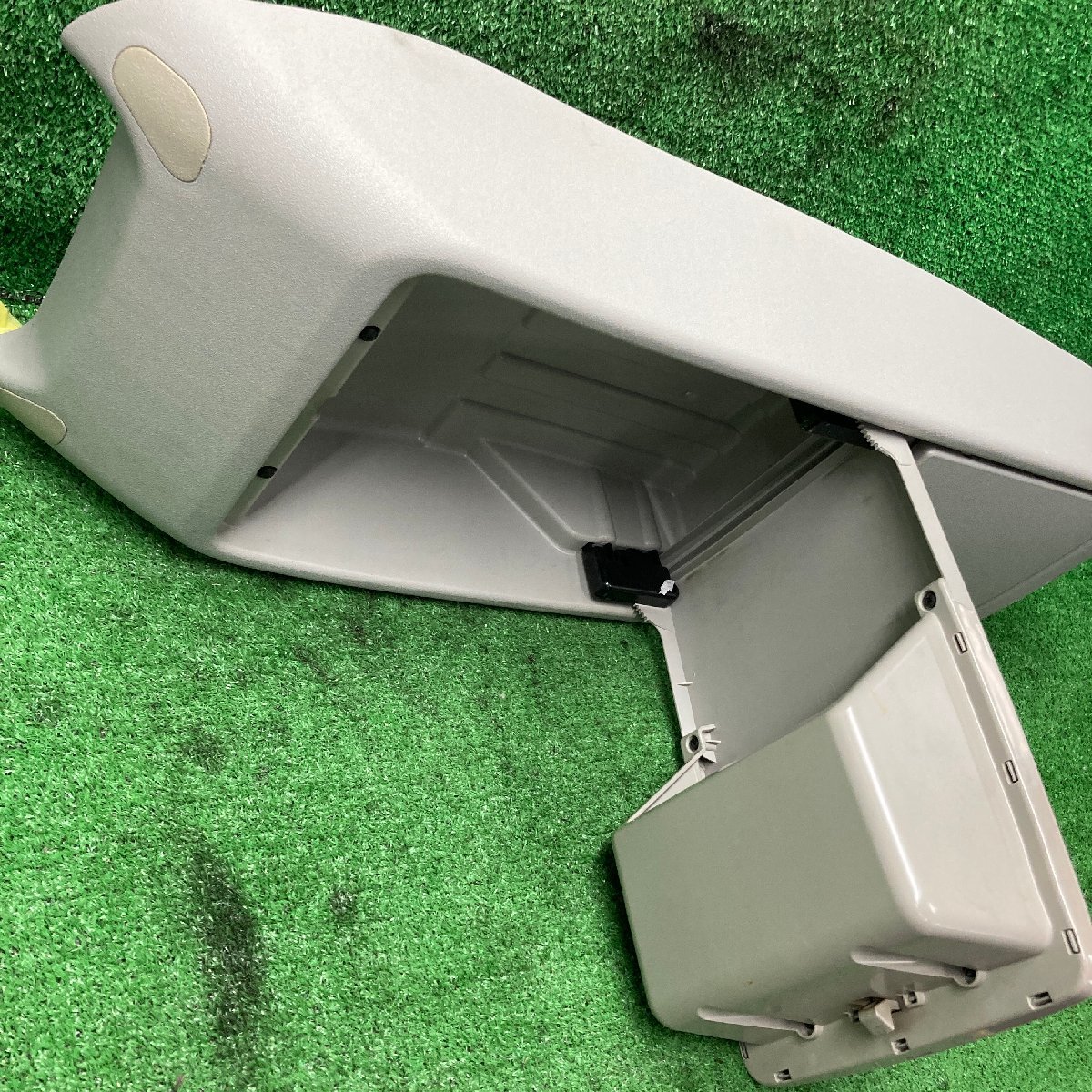 タント L375S X オーバーヘッドコンソール 室内物入れ W4920(ダイハツ用)｜売買されたオークション情報、yahooの商品情報をアーカイブ公開 - オークファン（aucfan.com）