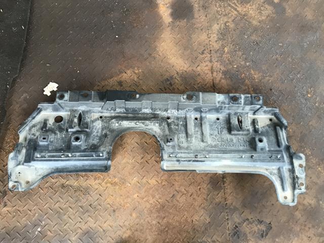 ヴェルファイア DAA-AYH30W アンダーカバー HV X 4WD 8人 070 51440-58030 エンジンアンダーカバー(トヨタ用 ...