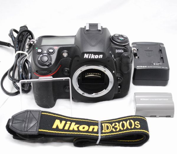 級の超 1794ショット Nikon ニコン D300s(ニコン)｜売買されたオークション情報、yahooの商品情報をアーカイブ公開 ...