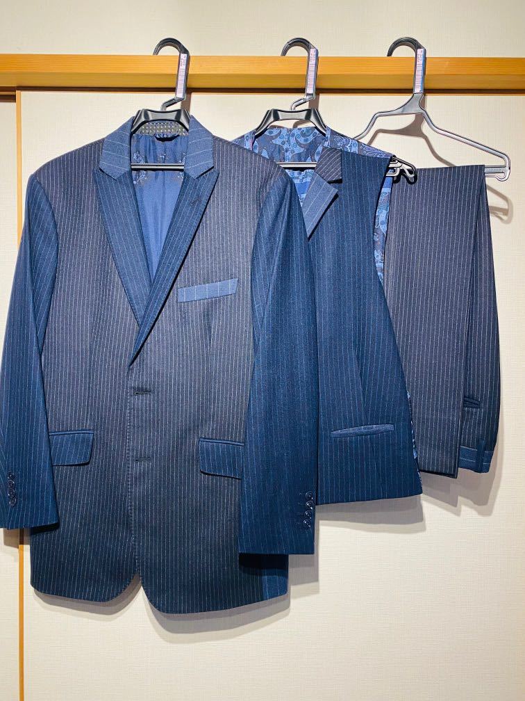 最終にします エトロ スーツ 3ピース ETRO サイズML相当(Lサイズ)｜売買されたオークション情報、yahooの商品情報をアーカイブ公開 - オークファン（aucfan.com）