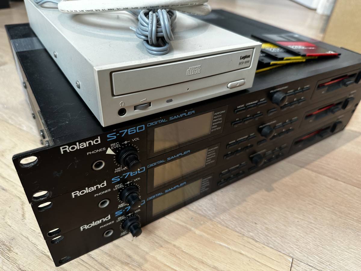 ROLAND サンプラーの名機S760×3台 option付きも Lo-fi(サンプラー)｜売買されたオークション情報、yahooの商品情報を ...