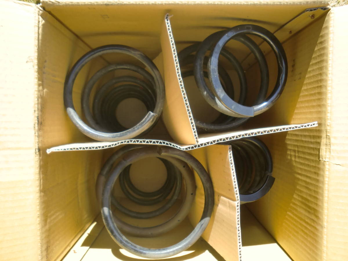 TOYOTA トヨタ純正 ハリアー ZSU60 純正スプリング 1台分(スプリング)｜売買されたオークション情報、yahooの商品情報を ...