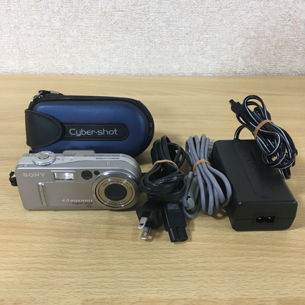 SONY ソニー DSC-P9 4.0 MEGA PIXELS HQX Cyber-shot レンズ OPTICAL 3x f=8 24mm ...