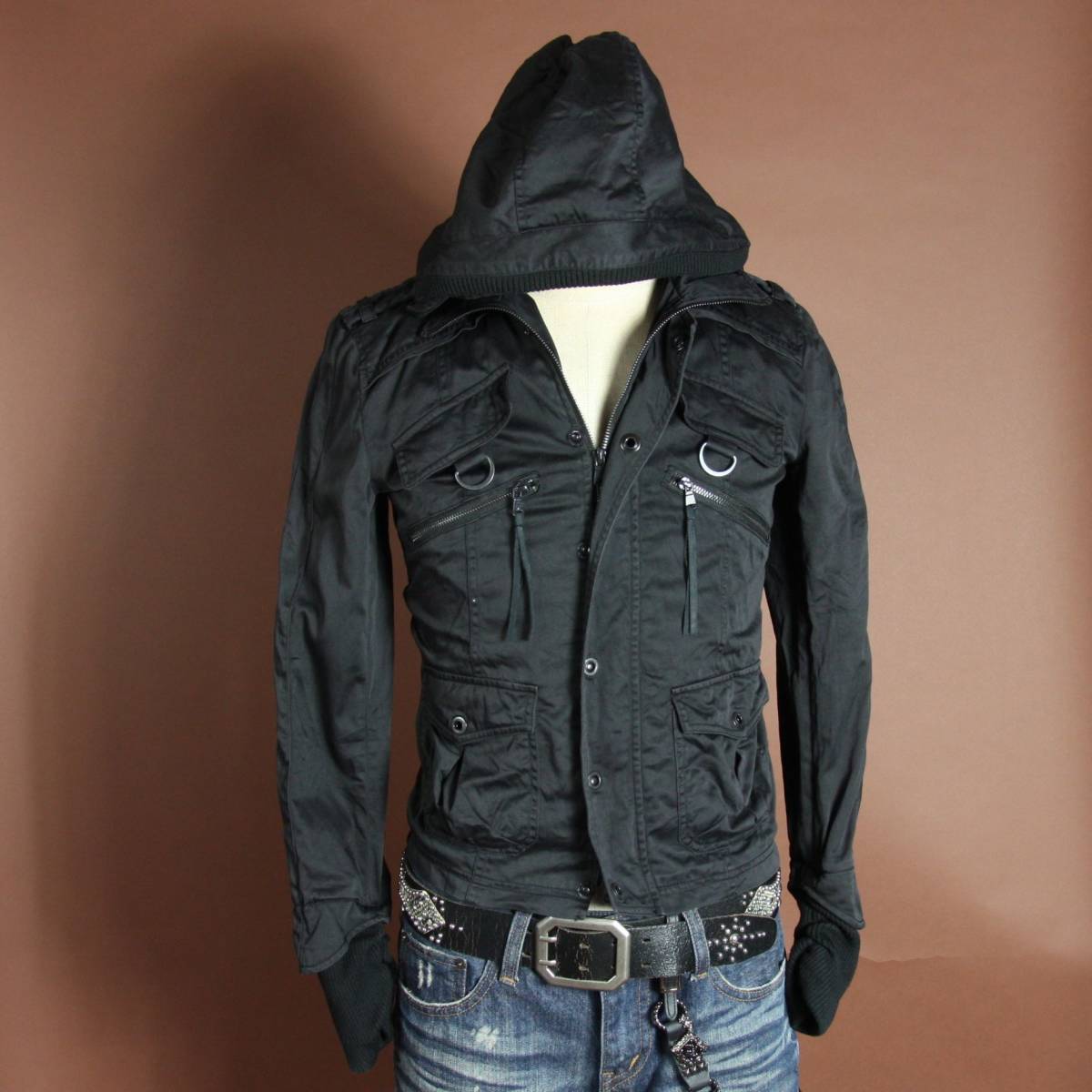 Shine Hill フード付き ブラック ミリタリー風ジャケット(Mサイズ)｜売買されたオークション情報、yahooの商品情報をアーカイブ公開 - オークファン（aucfan.com）